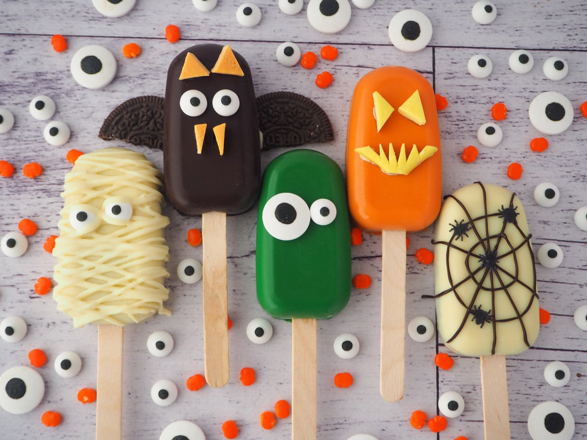 31+ Fun And Spooky Halloween Treats To Make With Kids