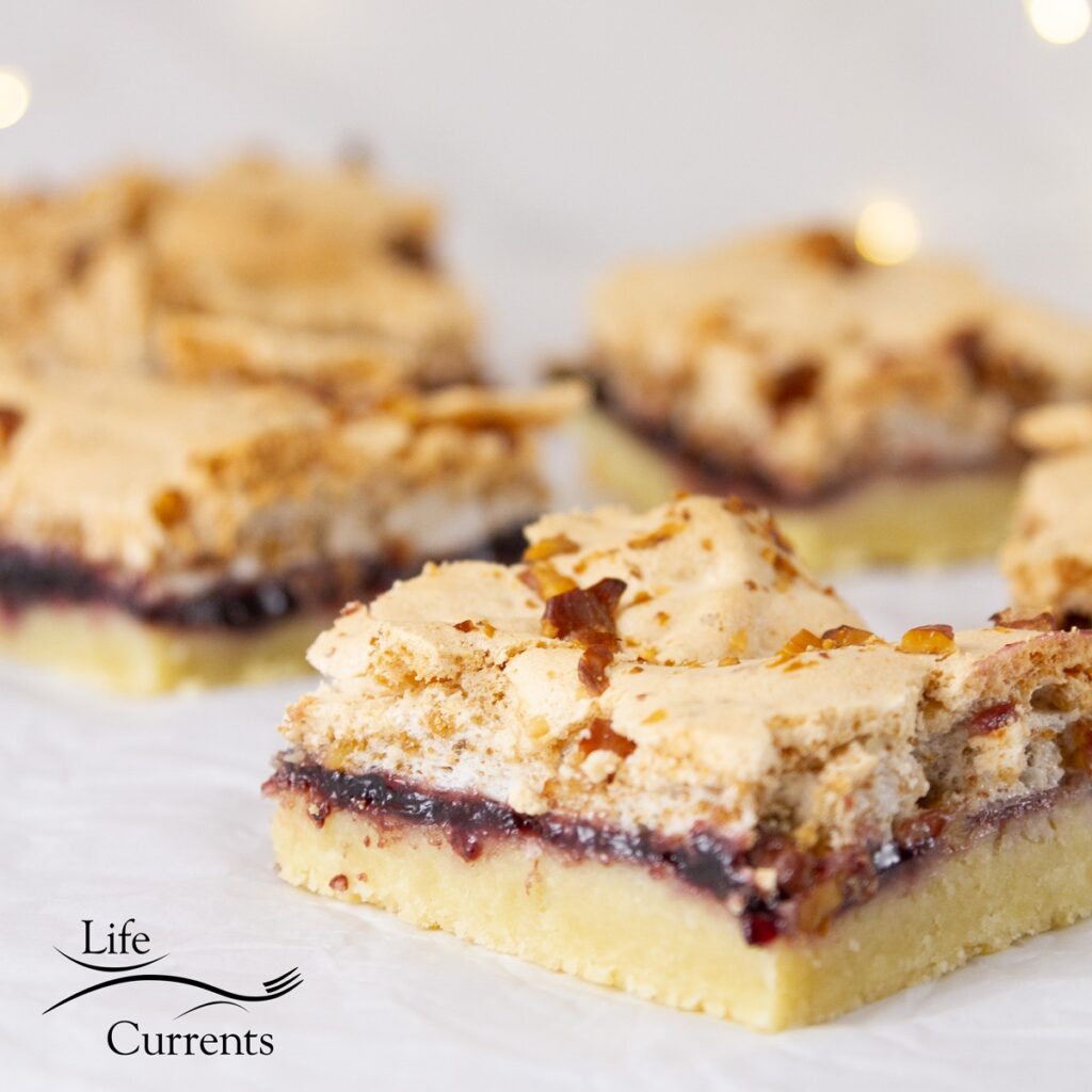 20 Easy Christmas Cookie Exchange Recipes You Need To See