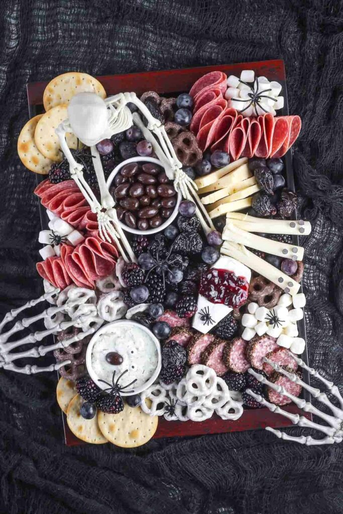 75 Fun & Spooky Halloween Potluck Ideas For Halloween Party